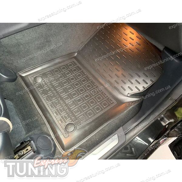 Коврики в салон Jeep Grand Cherokee WK2 с перемычкой - Купить резиновые ...